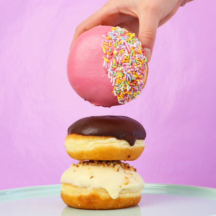 Donut Love Box – Dessert Boxes