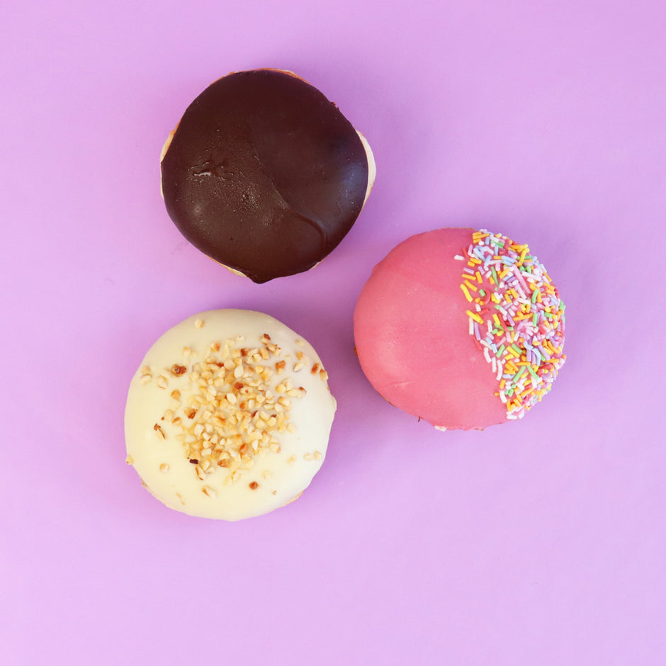 Ultimate Box of 15 Mixed Donuts – Dessert Boxes